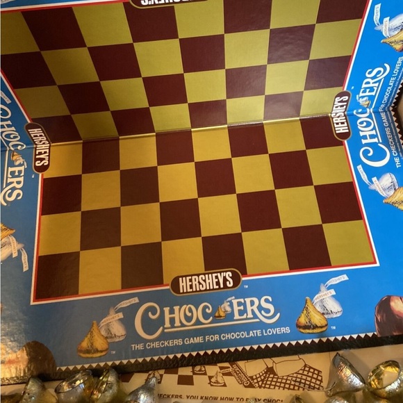 Hershey’s | Games | Hersheys Chocolates Checkers Game For Chocolate ...